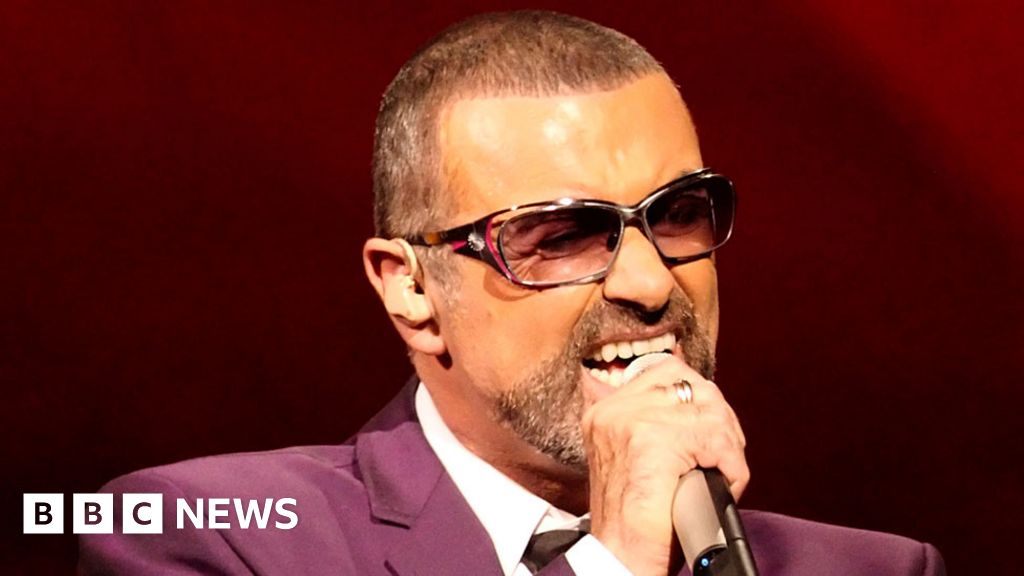 George Michael: Private funeral for singer - BBC News