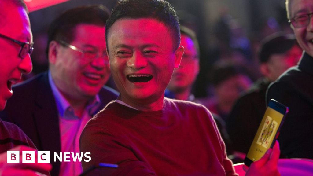Singles Day: Alibaba breaks record sales total - BBC News