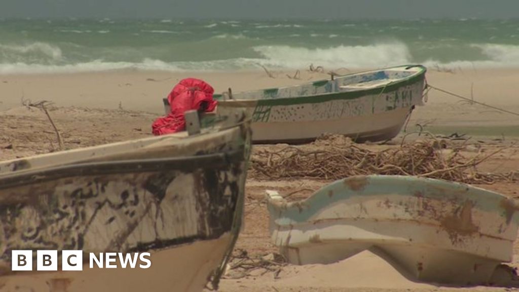 Piracy: Outbreak off Somalia despite international effort - BBC News