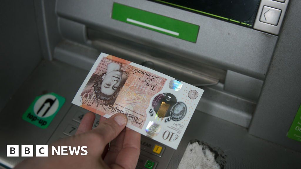 ATM operator Cardtronics UK plans cash machine cuts - BBC News