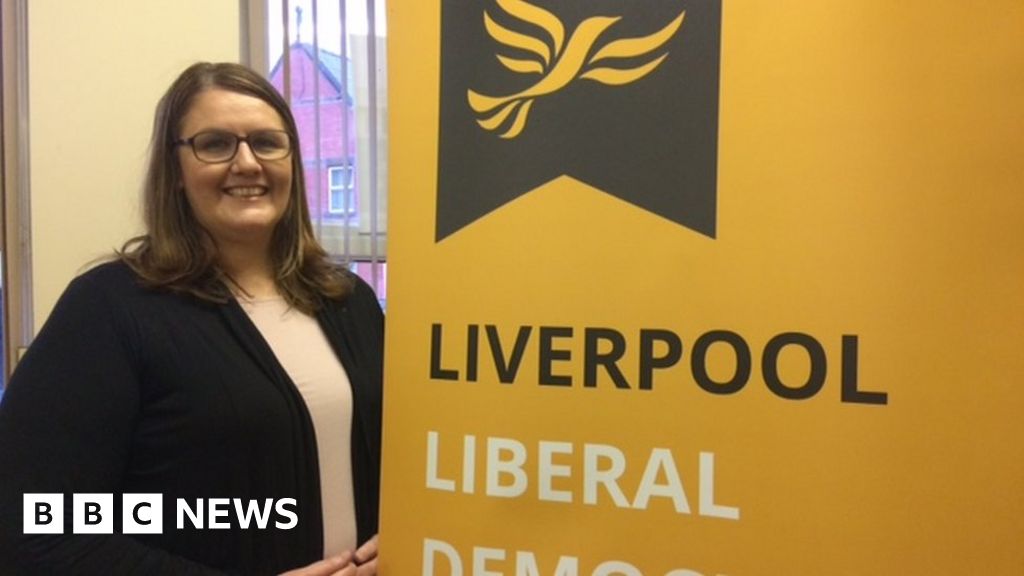 Ex-Labour Liverpool councillor joins Lib Dems - BBC News