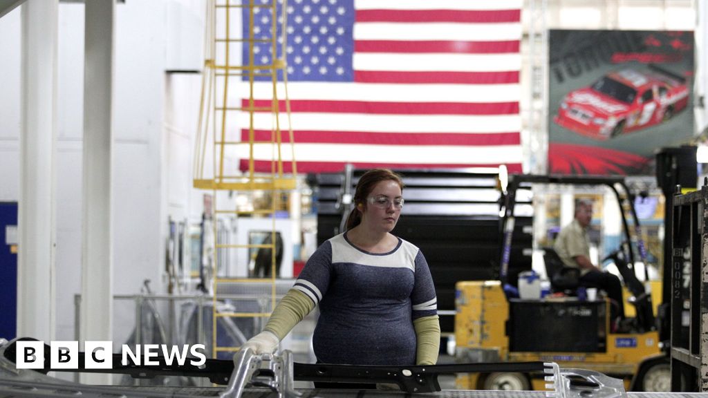 US quarterly economic growth revised higher - BBC News