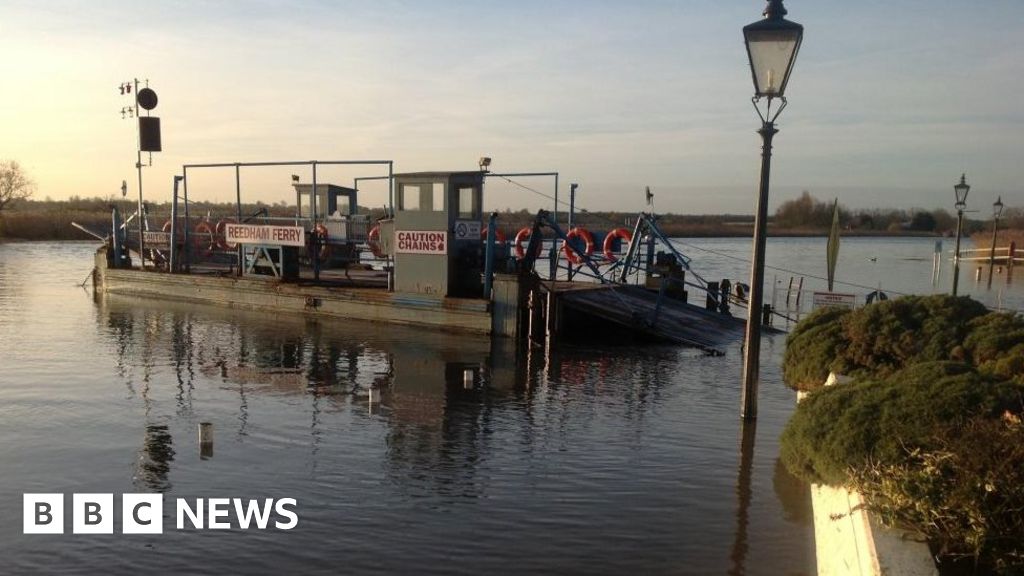 River ferry to close to allow for routine maintenance - BBC News