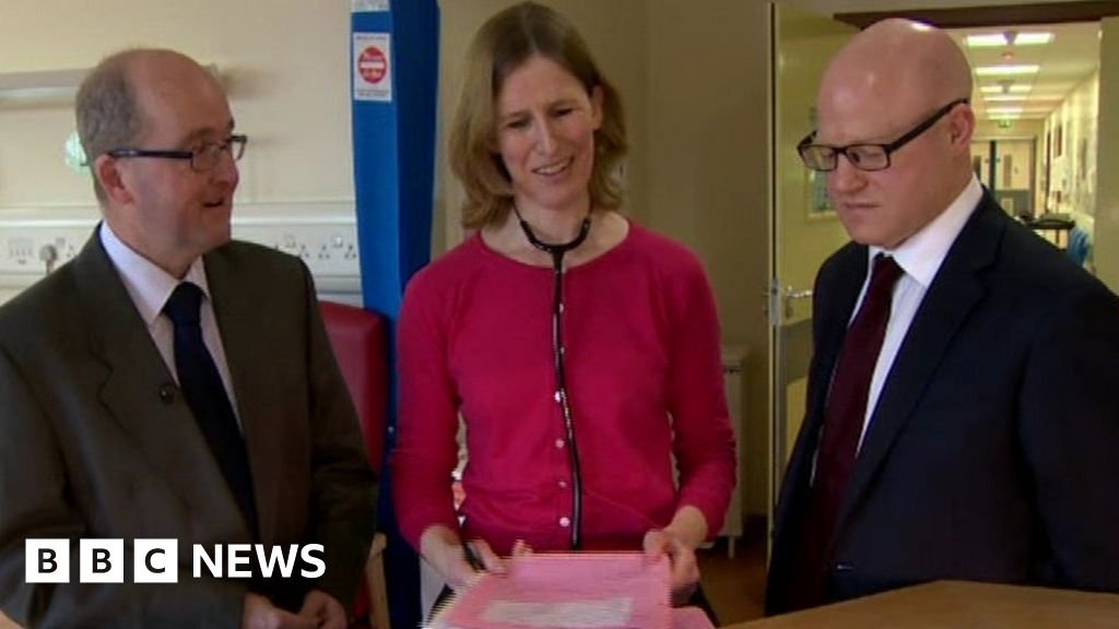 Transplant doctors back organs bill rejection - BBC News