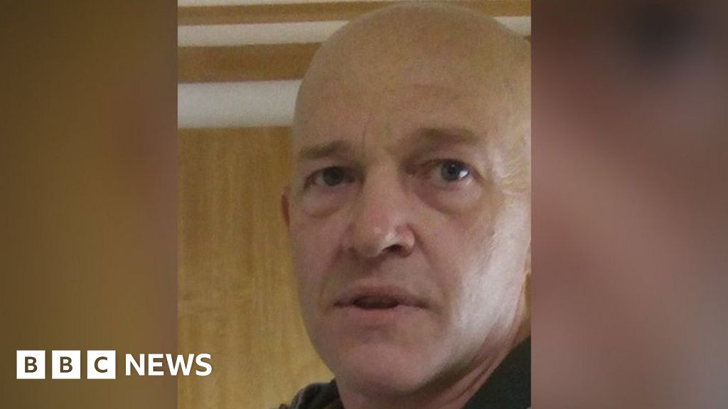 Simon Clark murder: £5,000 reward offered for suspect