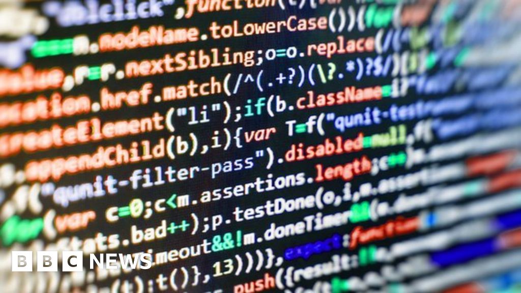 Almost 6,000 online shops hit by hackers - BBC News