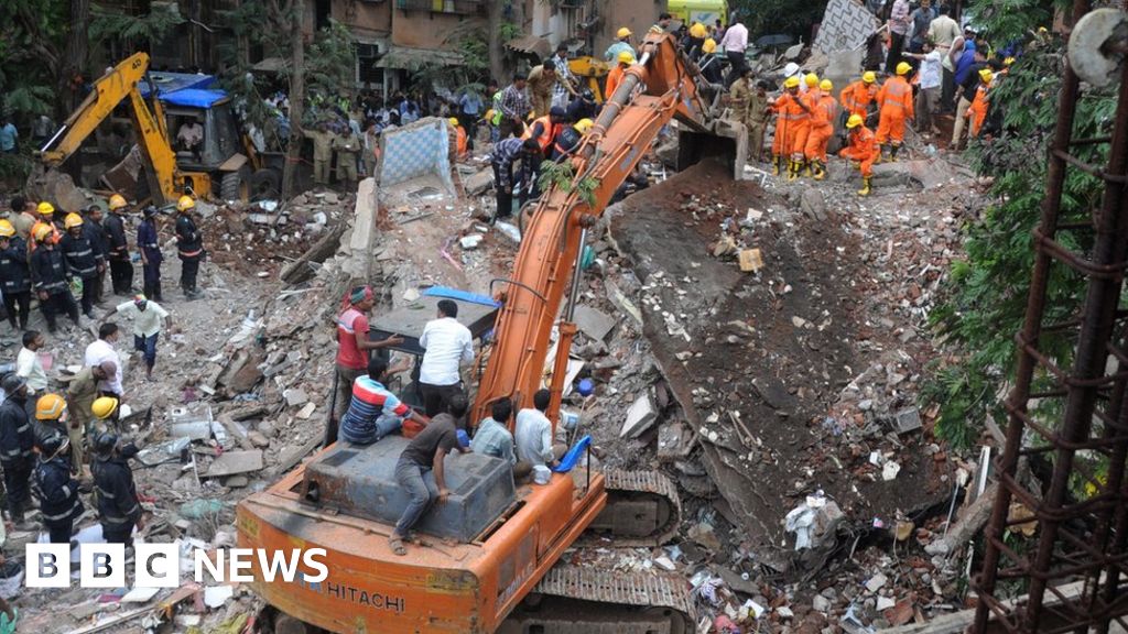 India building collapse death toll rises to 17
