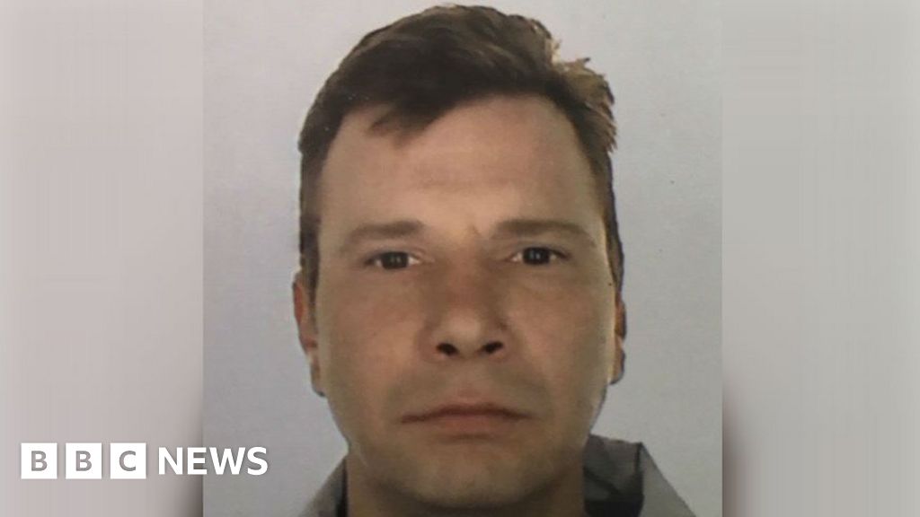 Remains of missing Peterhead man found on Danish beach - BBC News