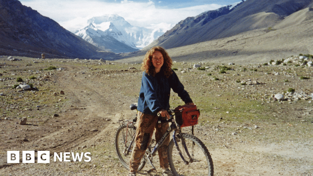 Parents deny aid worker Linda Norgrove was MI6 spy - BBC News