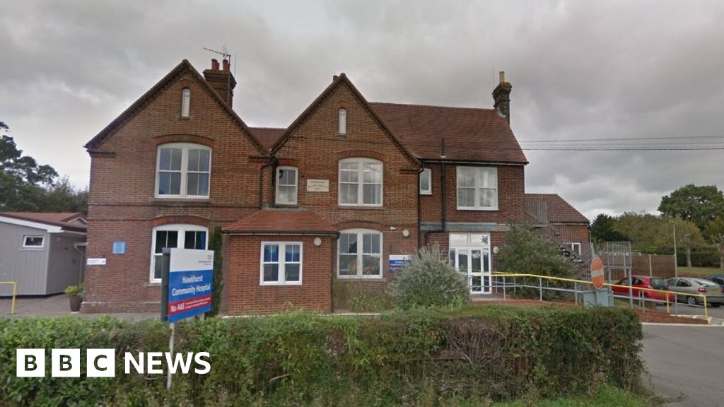 Kent Community health trust rated 'outstanding' - BBC News