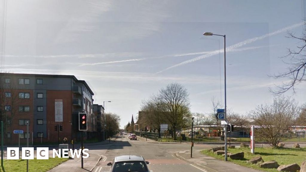 Manchester new students victims of kidnap robberies