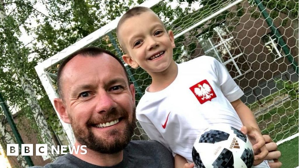Dream win for World Cup viral video boy - BBC News