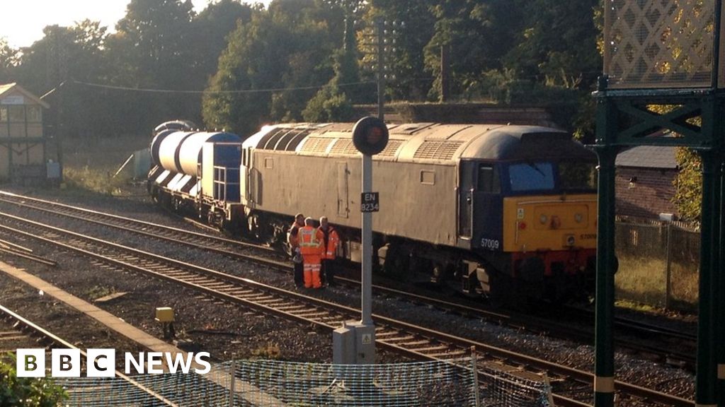 Greater Anglia disruption after maintenance train derailed - BBC News