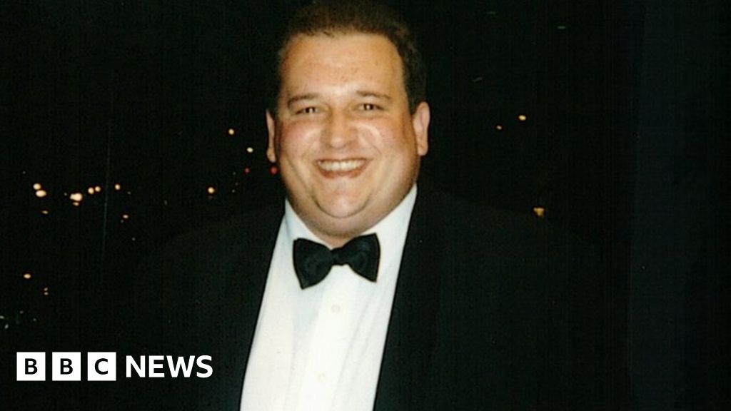 Philip Morris: Actor's family may sue after weight loss surgery death