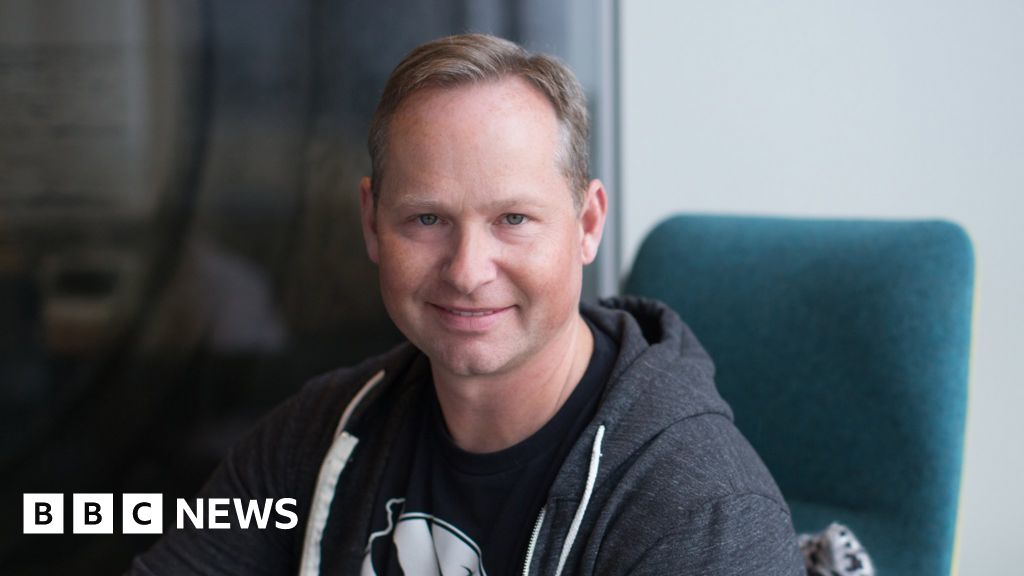 Expedia names new chief executive - BBC News