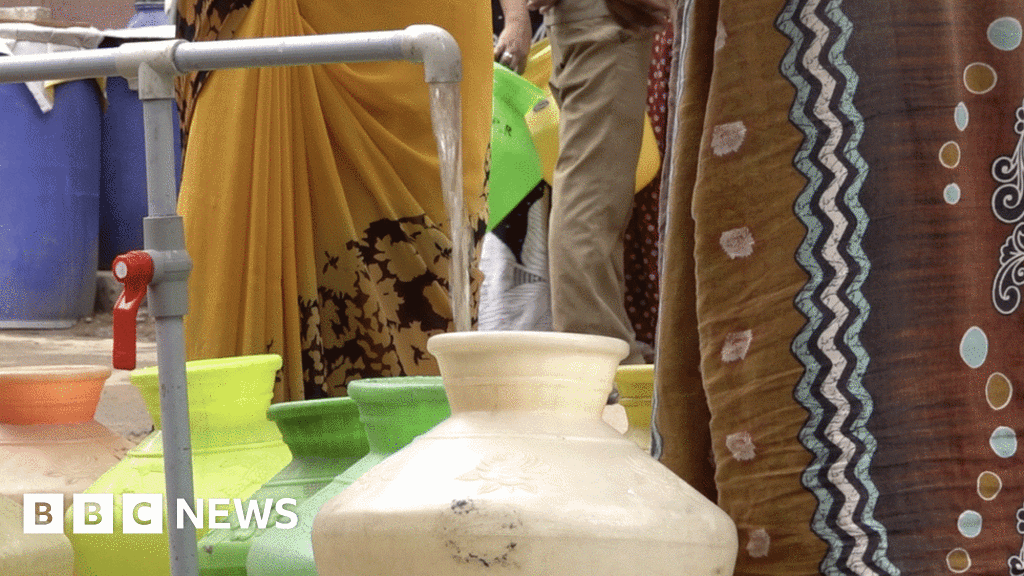 Chennai water crisis: 'We can't do anything' - BBC News