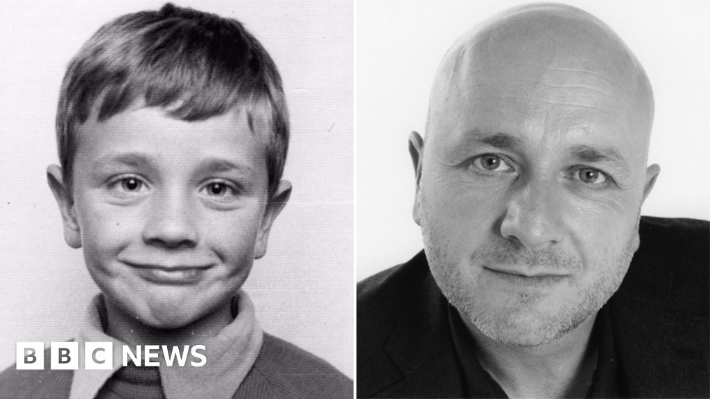 Corby English teacher sought by author 40 years on - BBC News