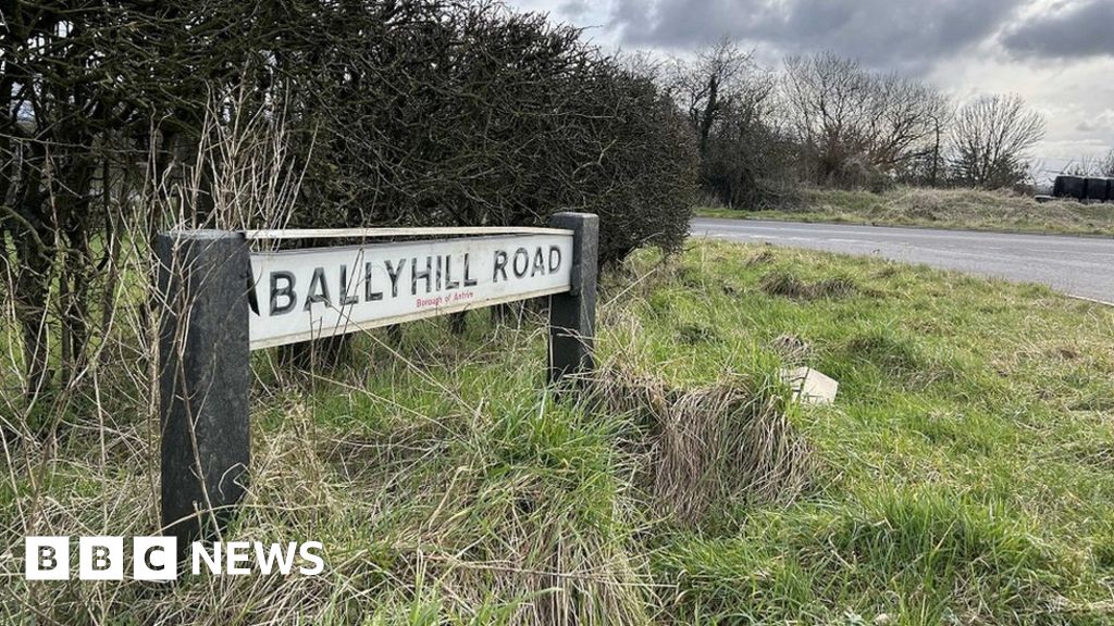 Crumlin: Name of man who died in three-vehicle crash released - BBC News