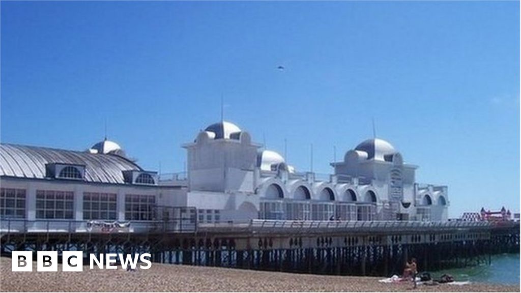 Southsea's South Parade Pier wins national award