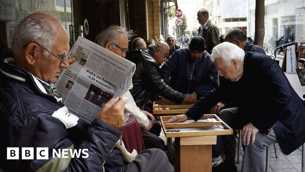 Cyprus media guide - BBC News