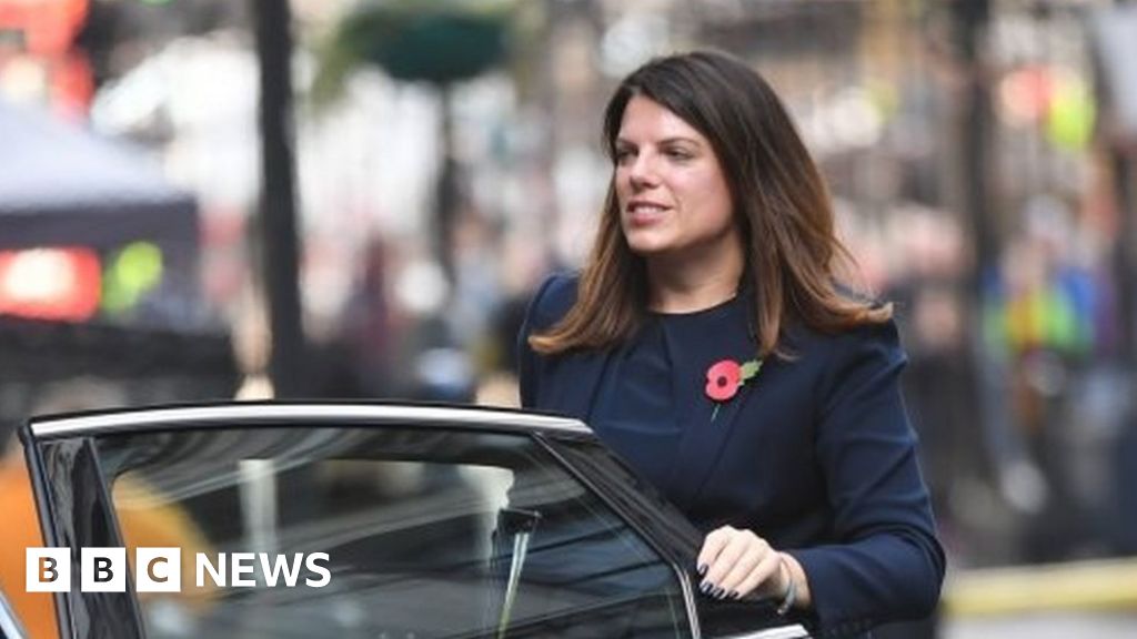 No-deal Brexit: Employers to check EU migrants' status - minister