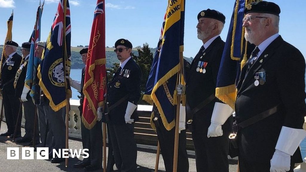 Falklands War: Veterans host memorial in Plymouth for 40th anniversary ...