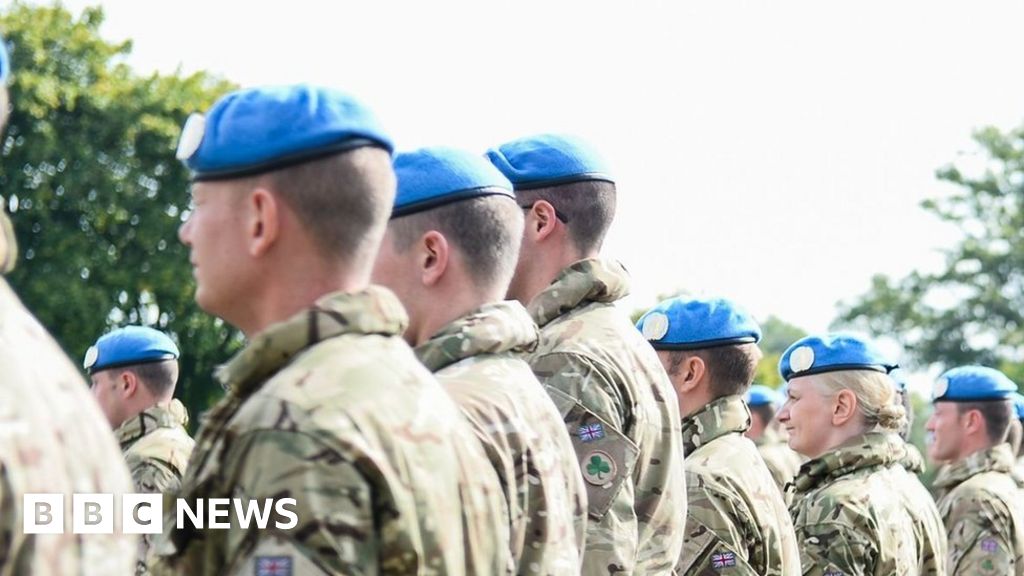British troops arrive in South Sudan for UN peacekeeping mission - BBC News