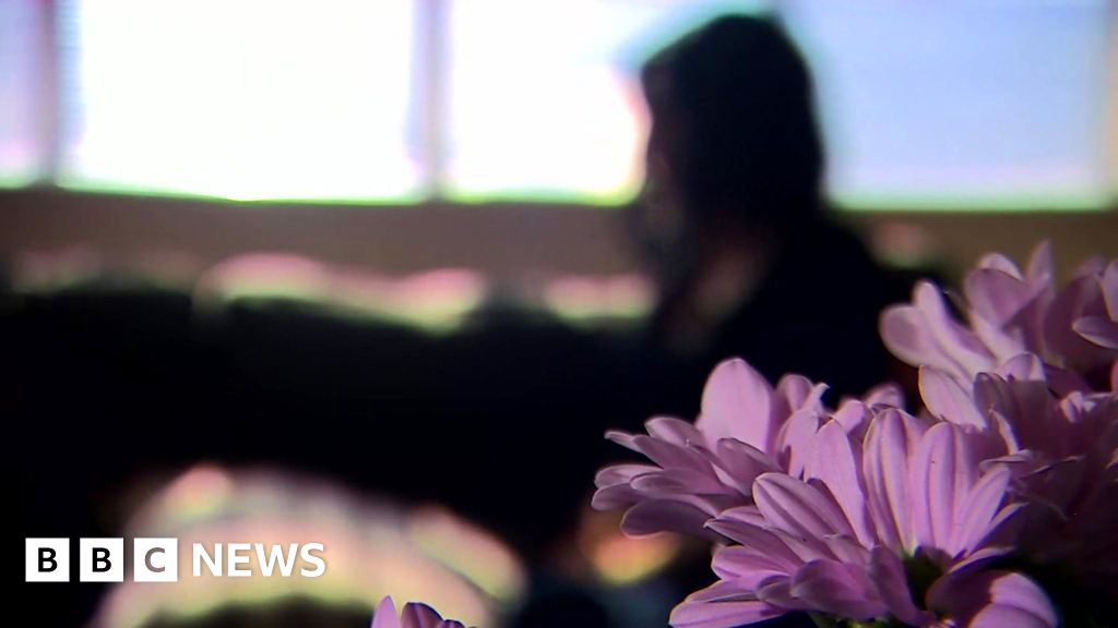 Operation Sanctuary: A survivor's story of grooming gangs - BBC News