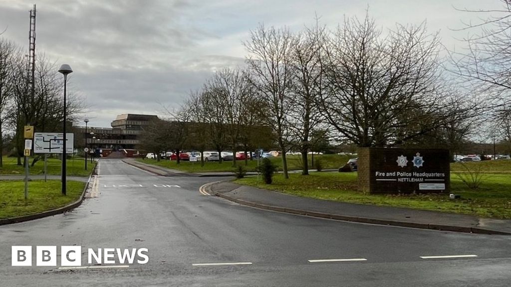 Former Lincolnshire PC Liam Shields accused of taking cocaine - BBC News