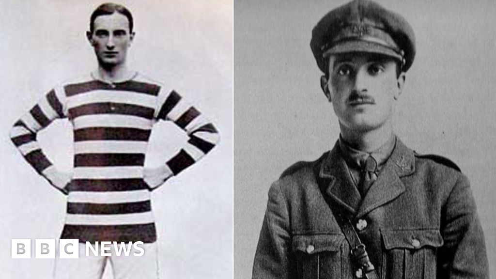 Donald Bell: The first footballer to earn the VC - BBC News