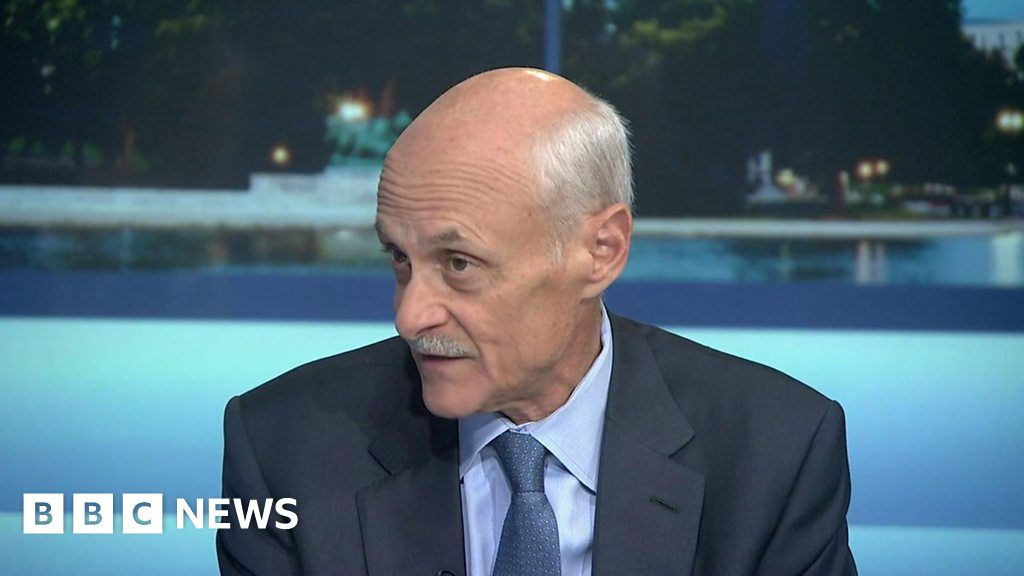 Hacking 'most serious threat to US', says security expert - BBC News