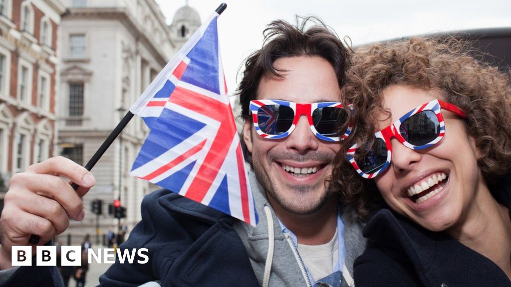 'UK wellbeing rises after Brexit vote'