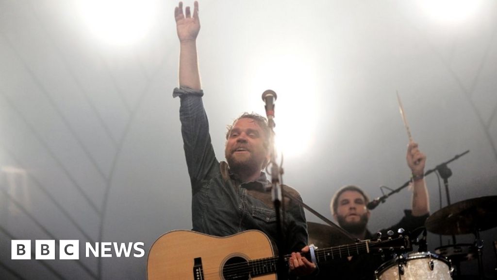 Frightened Rabbit singer's brother joins Great Scottish Run in his ...