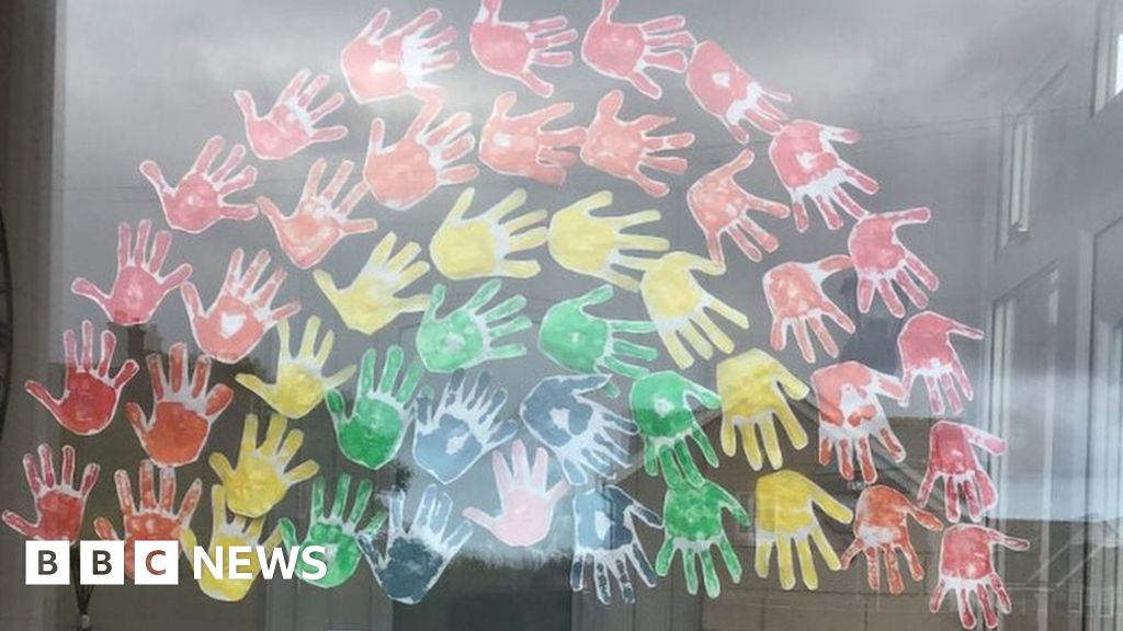 Coronavirus: Tyne and Wear Museums group collects rainbow pictures