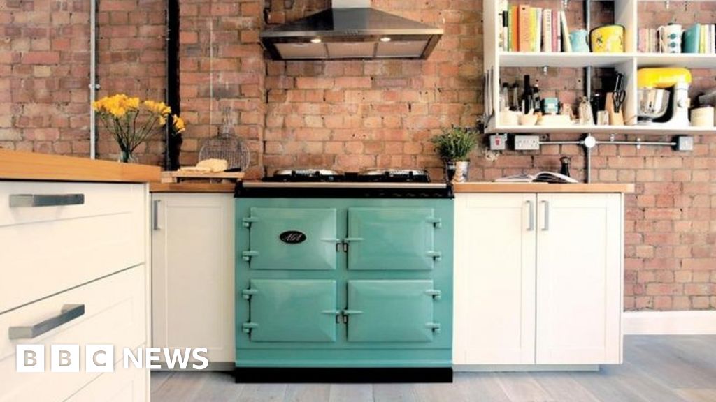 Aga Rangemaster gets new takeover offer from Whirlpool - BBC News