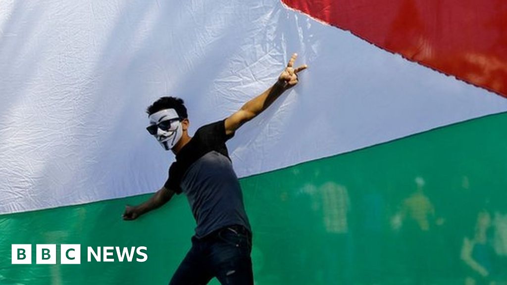 Palestinian unity deal: Gazans hope for end to feud