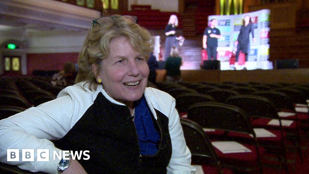 Women's Equality Party launch fundraising drive - BBC News