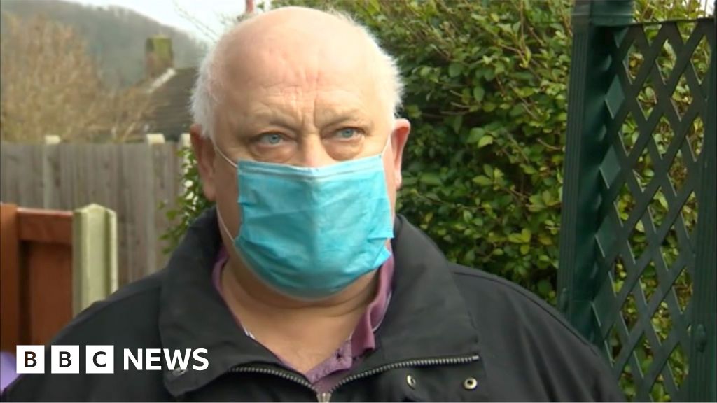 Covid-19: Warning after 'huge rise' in virus scams