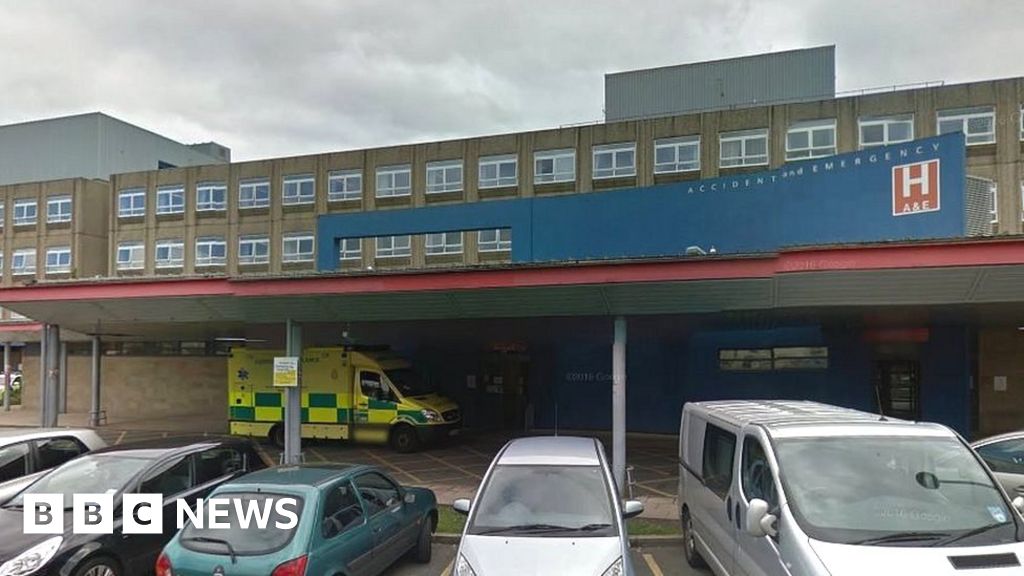 Warrington Hospital: A&E service has 'deteriorated' since 2017