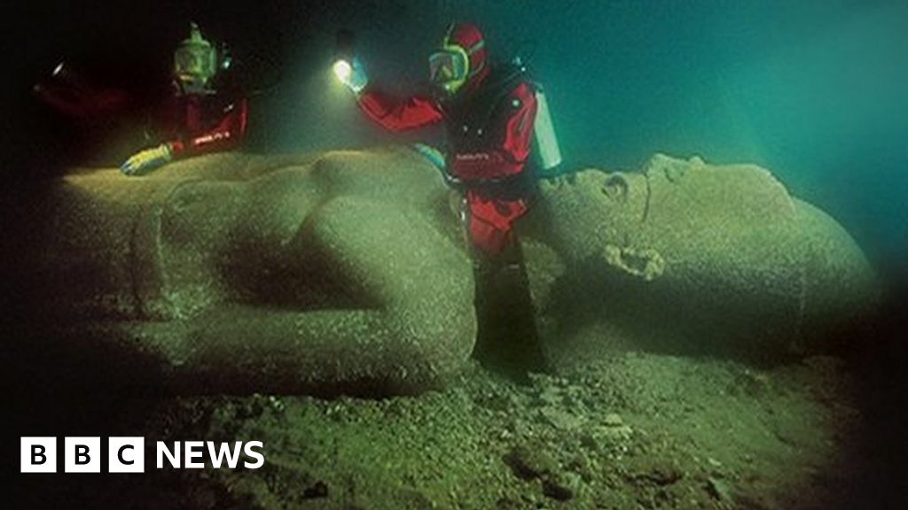 Rare look at Egypt's sunken cities - BBC News