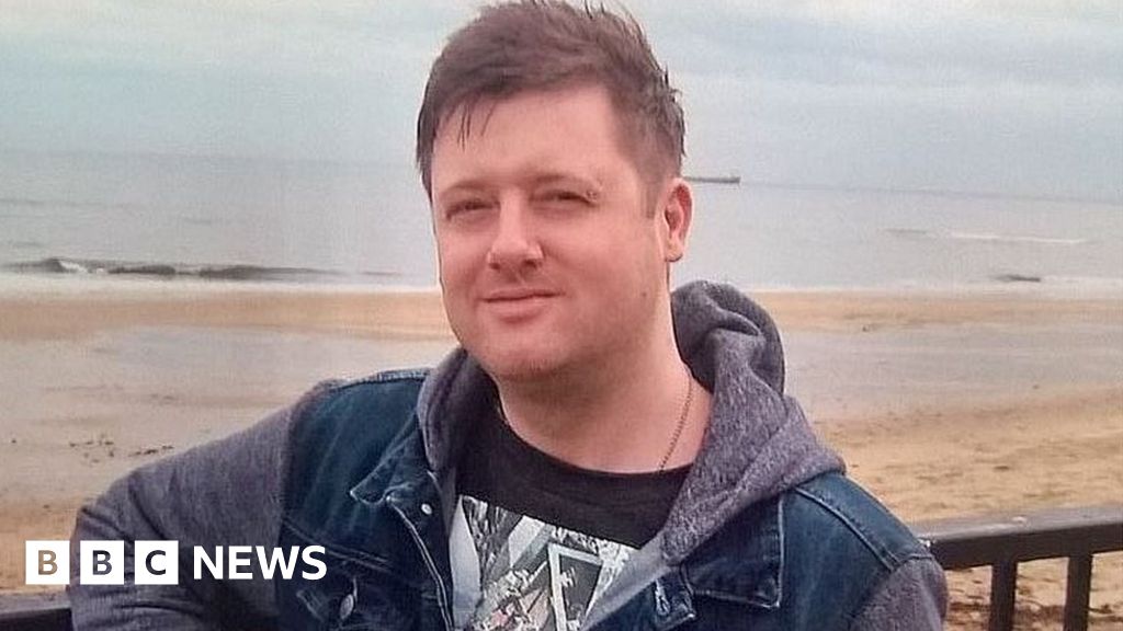 Dean Bowe death: Jonathan Armstrong jailed for Whitley Bay killing ...