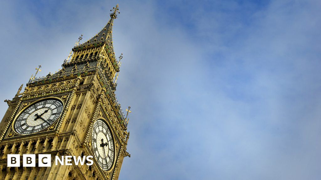 The last toll of Big Ben - BBC News