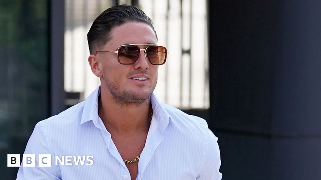 Stephen Bear: Reality TV star denies sexual images charges