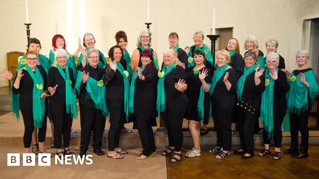 Barnsley: How singers are tackling the loneliness of cancer