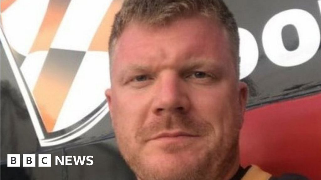 Ex-marine Mark Fincham 'run over by team-mate' in motorcycle race - BBC ...