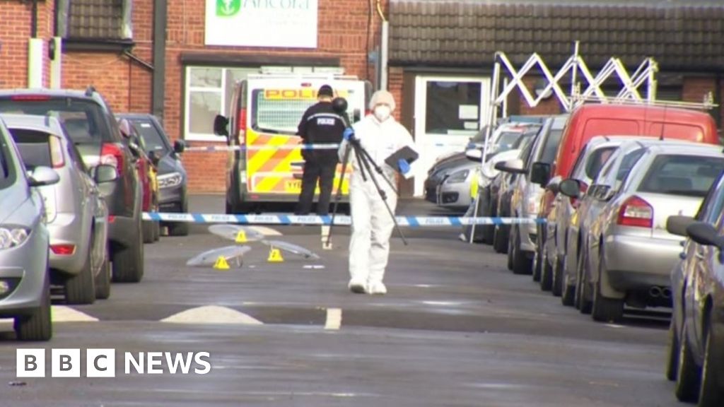 Scunthorpe Attempted Murder Arrests After Man Shot In Street Bbc News