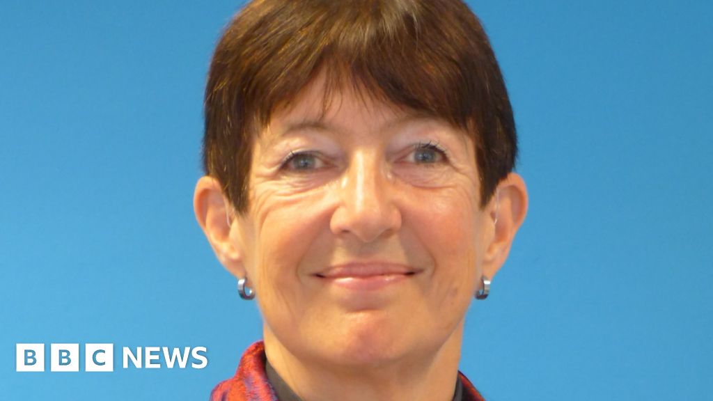 The Venerable Christine Hardman to be Bishop of Newcastle - BBC News