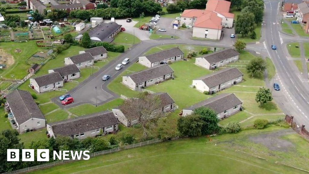 Bungalows to be demolished in £9m housing project