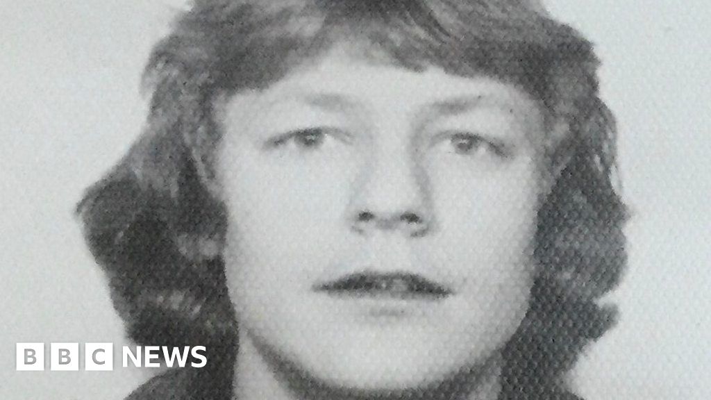 CEO Secrets: How Camelot boss got to the top - BBC News