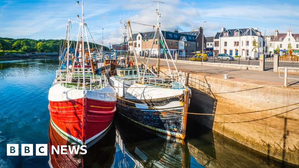 Scottish fishermen given Brexit assurance - BBC News